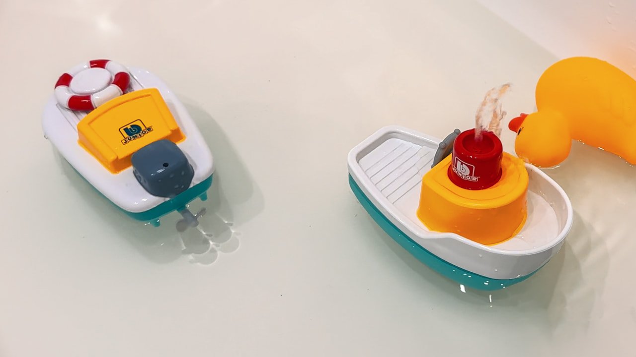 Bath Time with the Junior Splash N Play Jr. Captain’s Gift Set ...